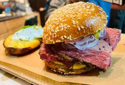 מוב דלי Mob Deli - אלנבי 49, תל אביב יפו - סנדוויץ' בר | איזי