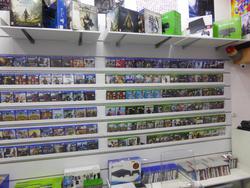 Retro Game Center - לה גווארדיה 76, תל אביב יפו (בית הזהב) - משחקי מחשב ...